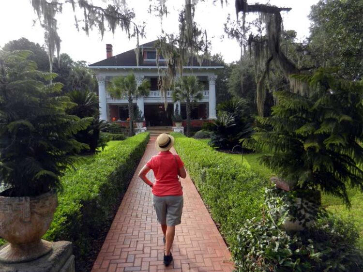 Micanopy: Stroll an Old Florida town