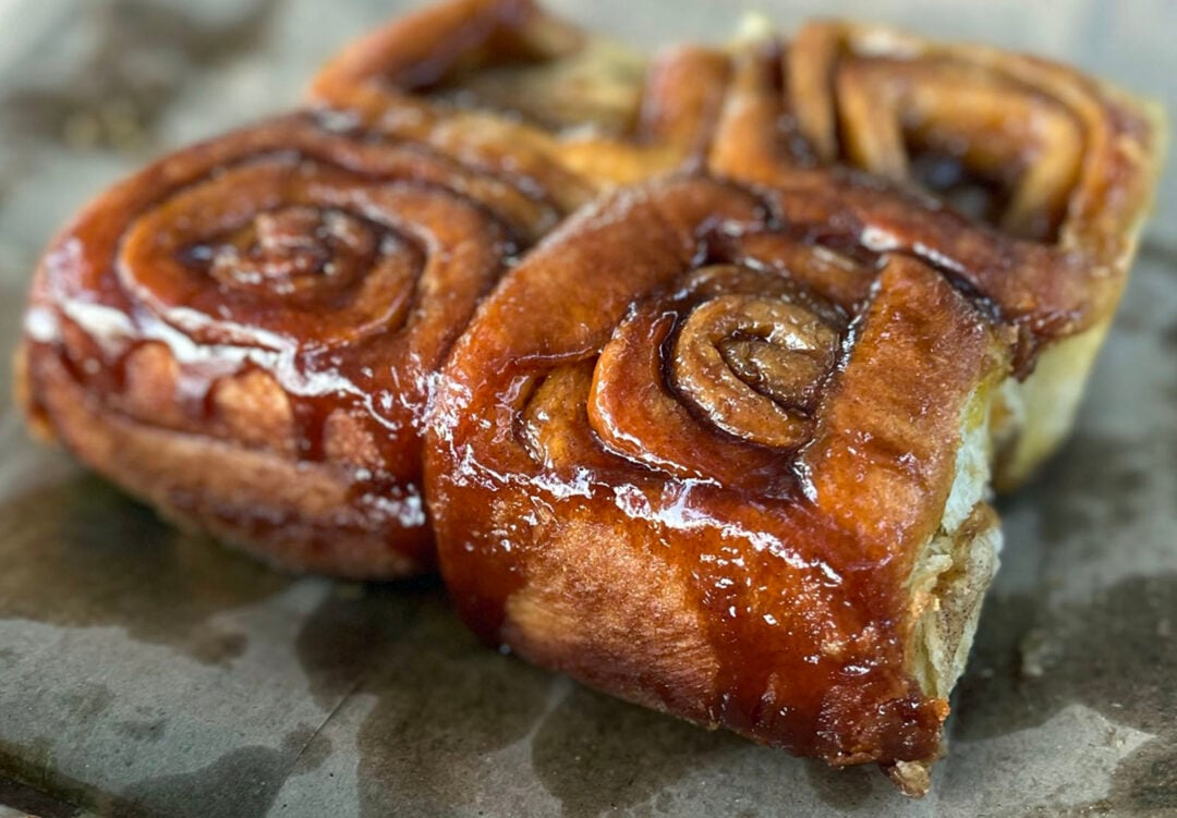 Knaus Berry Farm Cinnamon Rolls Recipe - Banana-breads.com